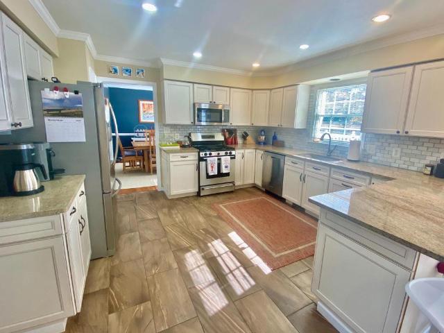 64 Tavern Road