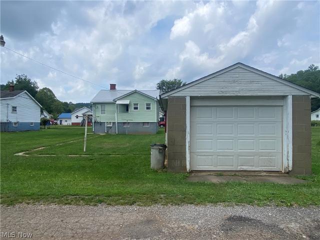 64 Township Rd 1098