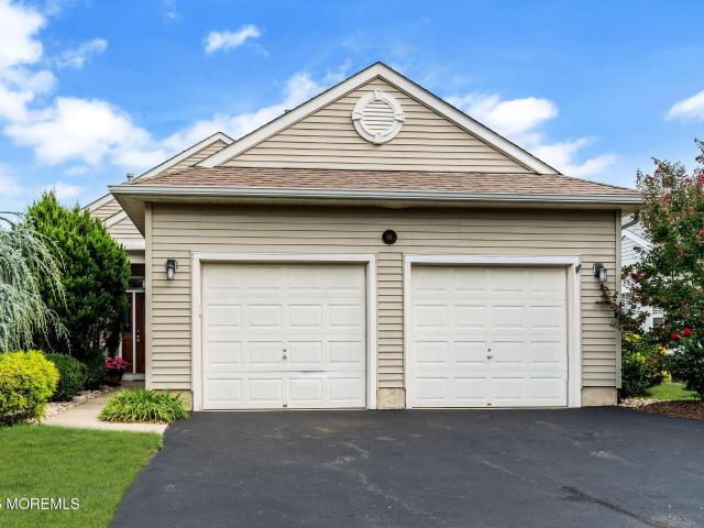 64 Vineyard Court