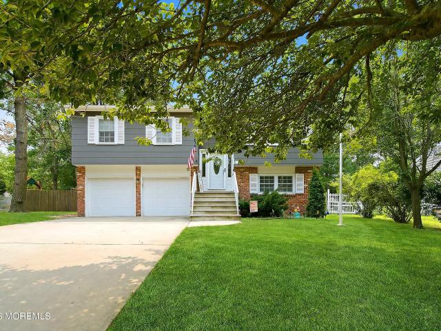 64 Woodland Road