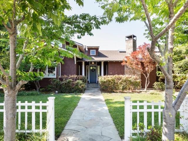 64 Alvarado Ave, Los Altos, CA 94022