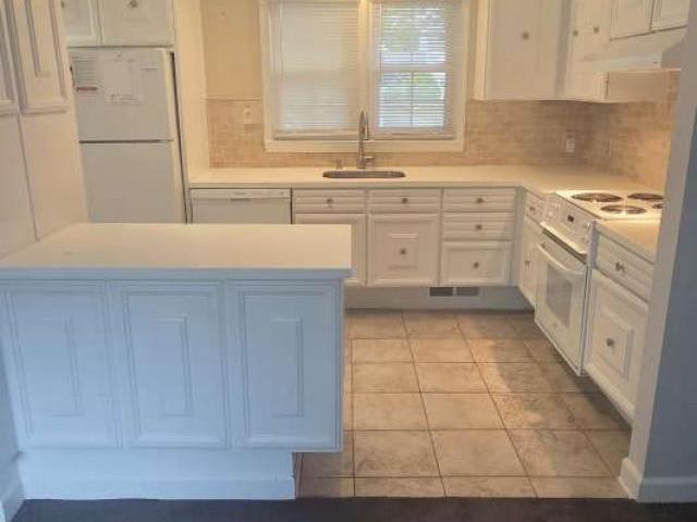 64 amherst lane a