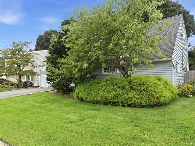 64 Bridle Lane