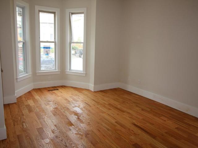 64 Butterfield Unit 2, Lowell, US, MA