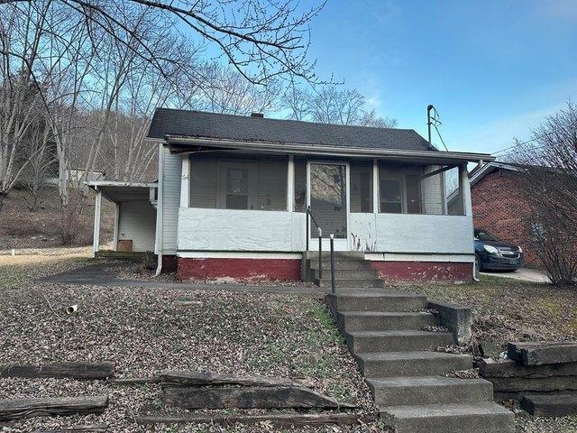 64 Central Ave, West Portsmouth, OH 45663