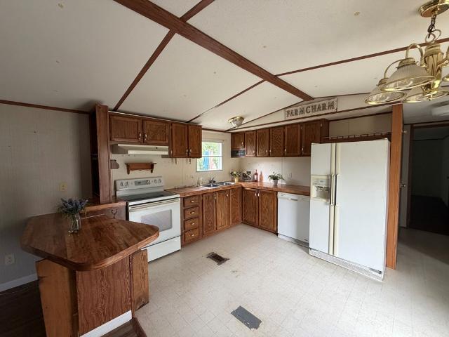 64 Coppett Road