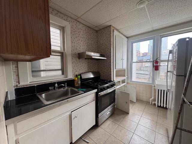 64 Corbin Ave Unit 2, Jersey City, US, NJ