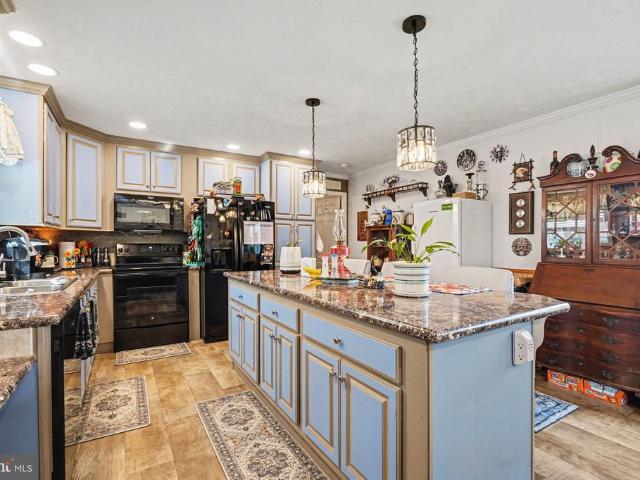 64 Country View Estates