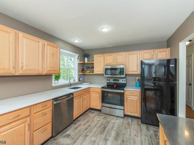 64 Coykendall Rd