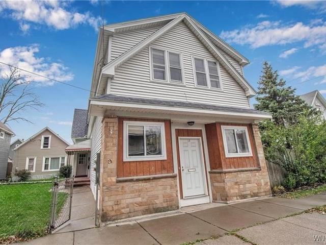 64 Clay St, Buffalo, NY 14207