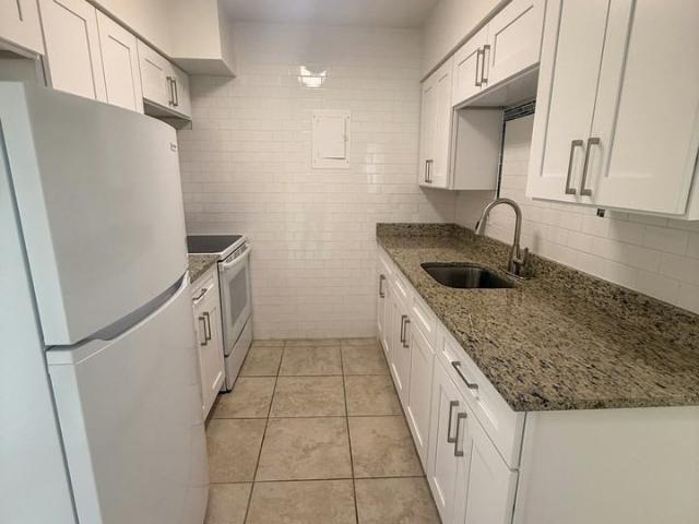 64 Davis Boulevard, Unit 8 1 Bedroom Condo for Rent at 64 Davis Blvd #8, Tampa, FL 33606 Davis Islands