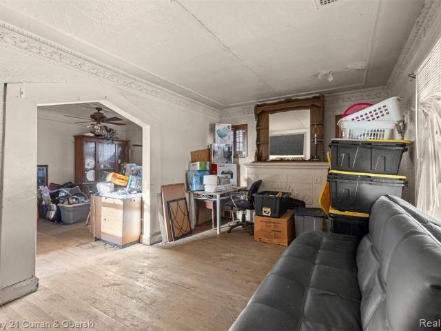 64 E Cicotte Street