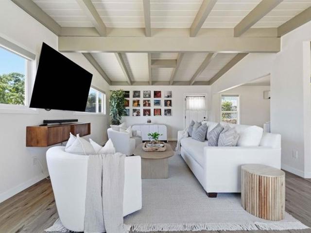 64 E Donahoe St, Chula Vista, CA 91911