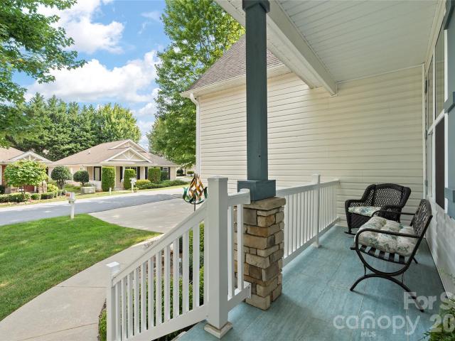 64 Eagle Pointe Way