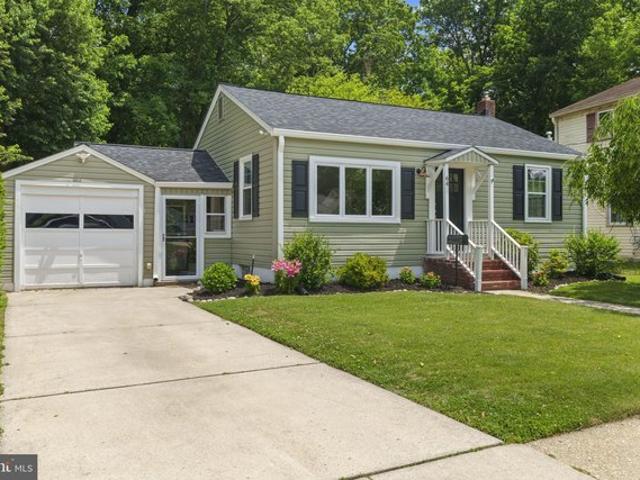 64 Edison Rd, Cherry Hill, NJ 08034