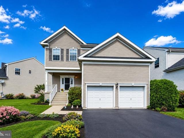 64 Fountayne Ln, Lawrence Township, NJ 08648