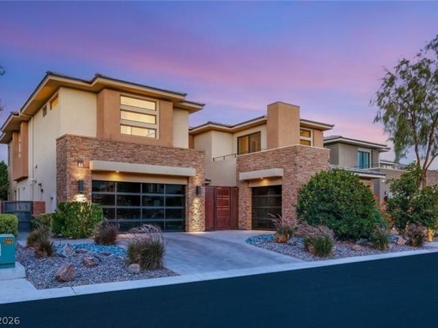 64 Grey Feather Dr, Las Vegas, NV 89135