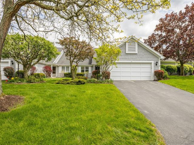 64 Greenwood Park