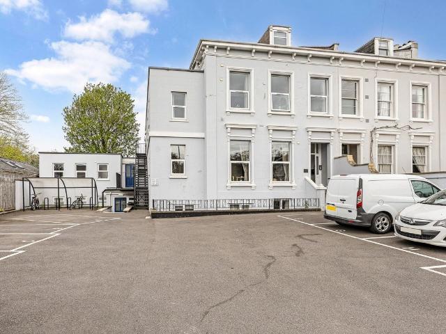 64 Hales Road, Cheltenham GL52, 2 bed flat to rent, £1,250 pcm | PrimeLocation