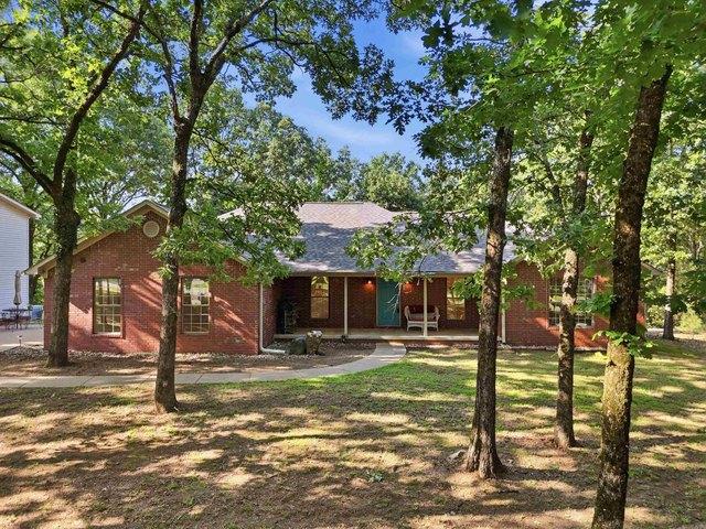 64 Hays Hill Rd, Conway, AR 72032