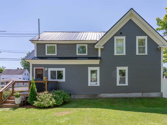 64 Henniker Street