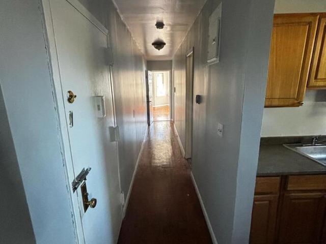 64 Jackson St, Yonkers, NY 10701