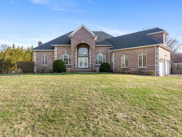 64 Kensington Ct, Swansea, MA 02777 | Compass
