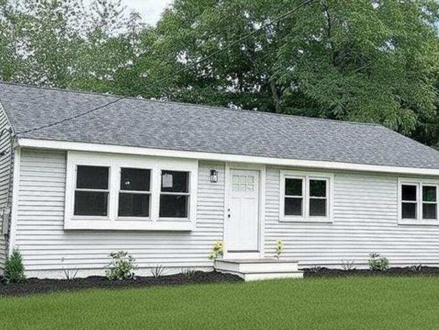 64 King St, Raynham, MA 02767