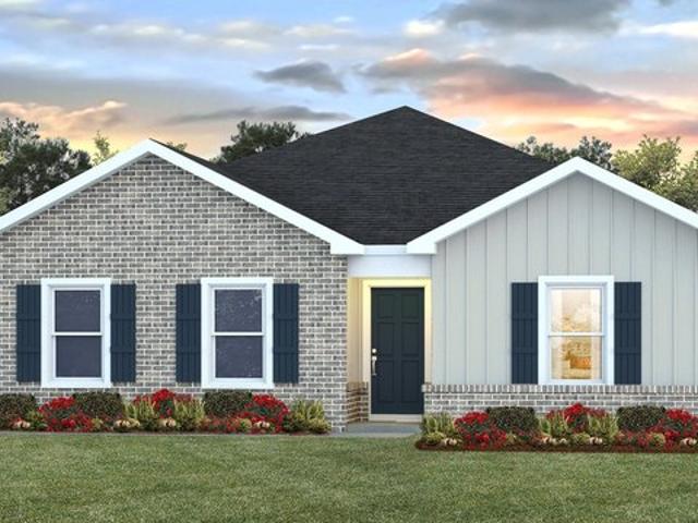 64 Kings Crossing Dr, Lucedale, MS 39452