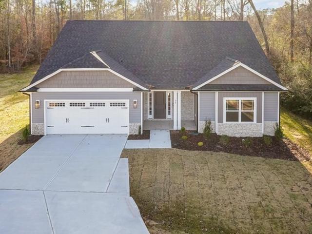 64 Killarney Ave, Lillington, NC 27546
