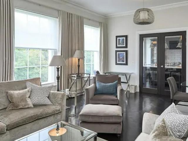 64 Lincoln's Inn Fields, London, WC2A 3LN, United Kingdom | 2 bed apartment for rent #160137385 | Rentberry