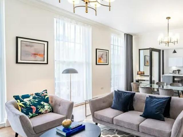 64 Lincoln's Inn Fields, London, WC2A 3LN, United Kingdom | 2 bed apartment for rent #160139203 | Rentberry