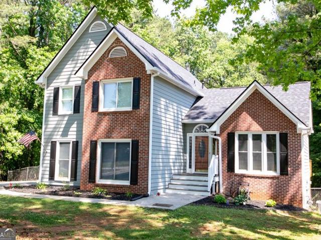 64 Manchester Dr, Newnan, GA 30265