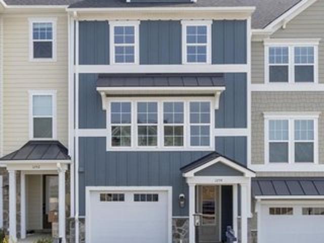 64 Marcella St, Charlottesville, VA 22911