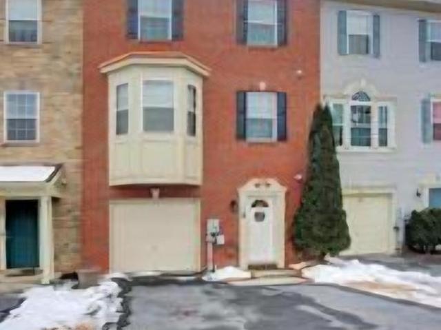 64 Milestone Ct, Chambersburg, PA 17201