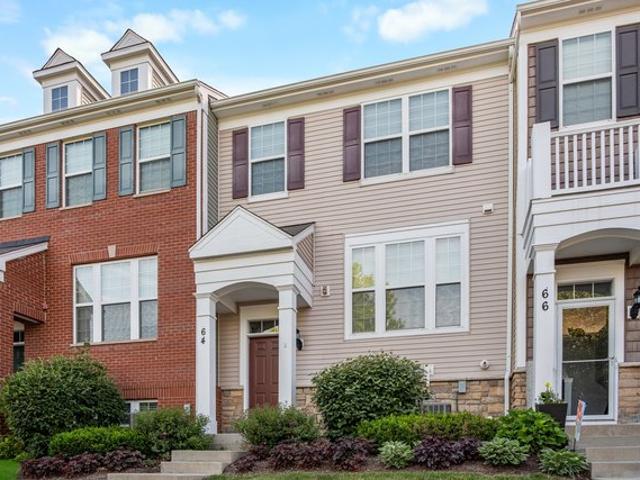 64 N Dryden Pl, Arlington Heights, IL 60004