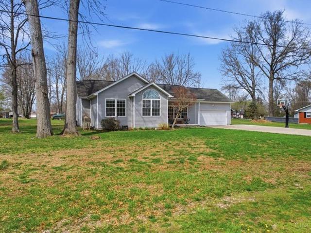 64 N Kenwood Ave, Georgetown, OH 45121