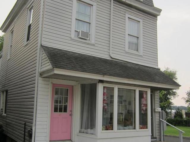 64 N York Road