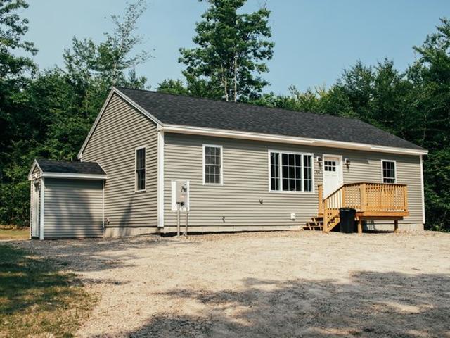 64 North Rd, Limington, ME 04049