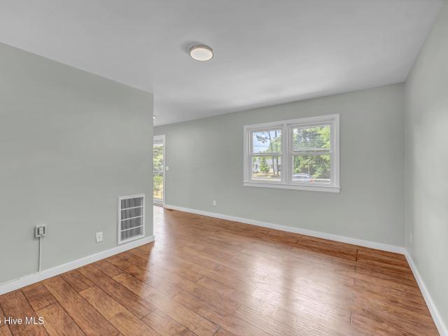 64 Northwood Drive