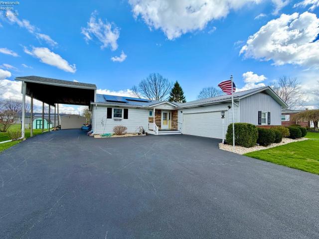 64 Oakwood Drive