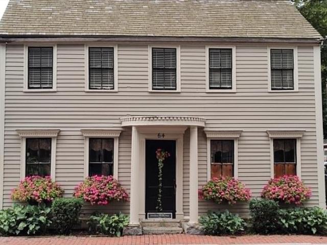 64 Prospect St, Newburyport, MA 01950