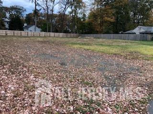 64 Richard Rd, Edison, NJ 08820 | MLS #2606 R | Compass
