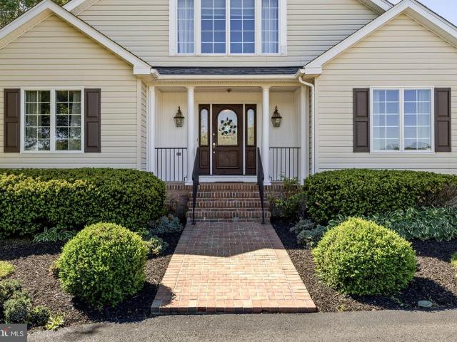 64 Rolling Green Lane