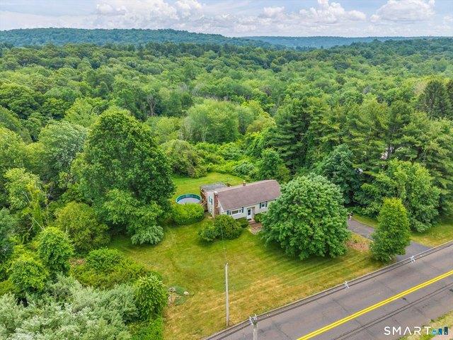 64 S Branford Rd, Wallingford, CT 06492