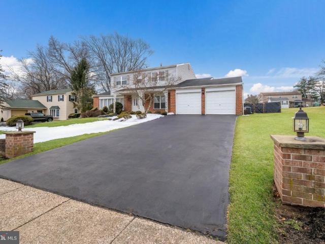 64 Springwood Drive