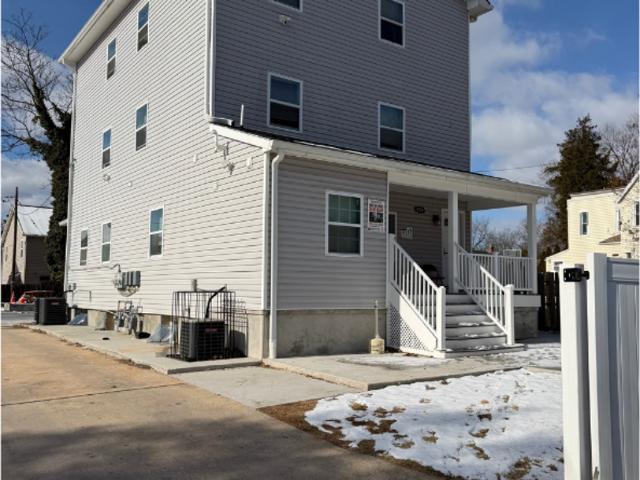 6504 Armstrong Ave $850 Private Room Private Bath