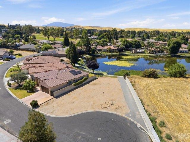 6504 Bellorita Dr, Bakersfield, CA 93306