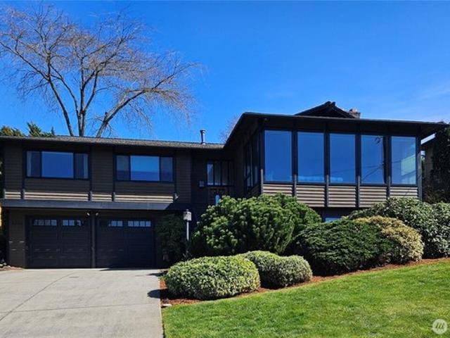 6504 th Ave NE, Kirkland, WA 98033