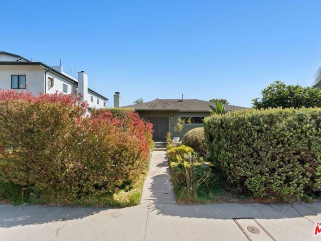 6504 W 87th Street